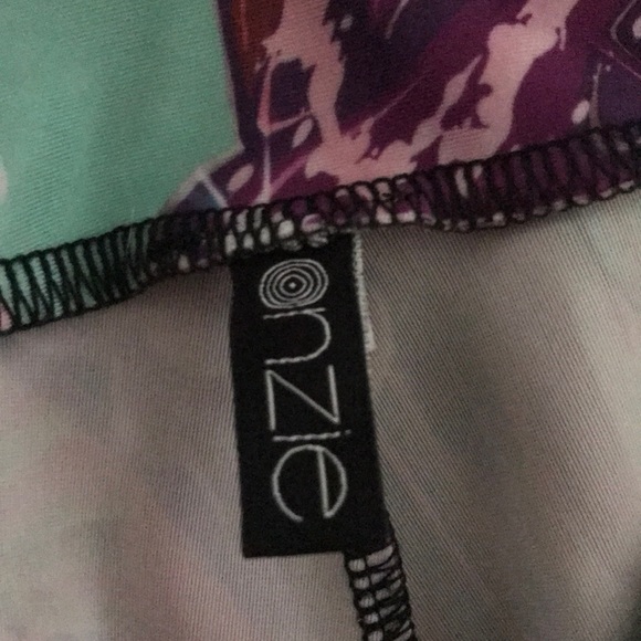 Onzie | Pants & Jumpsuits | Onzie Capri | Poshmark